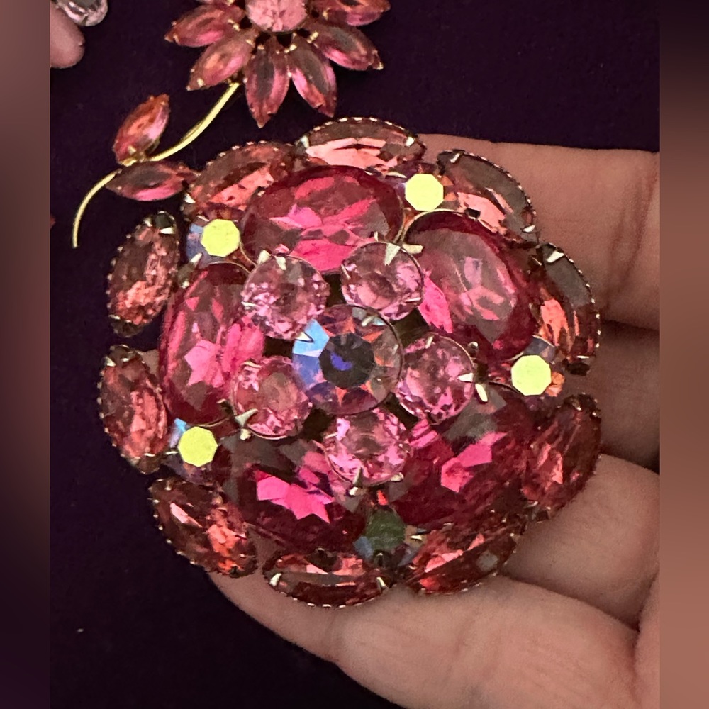 Vintage, Pink Beauty, Extra Large Crystals Brooch. Ju… - Gem